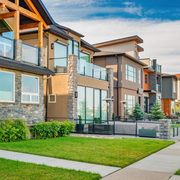 Calgary's Booming Real Estate: Navigating the 2024 Market